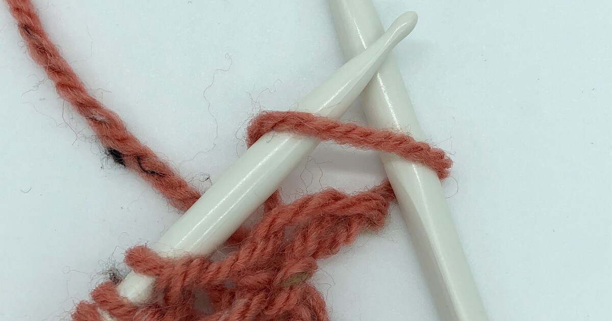 Stricken Technik Aufstricken • Handarbeitslexikon