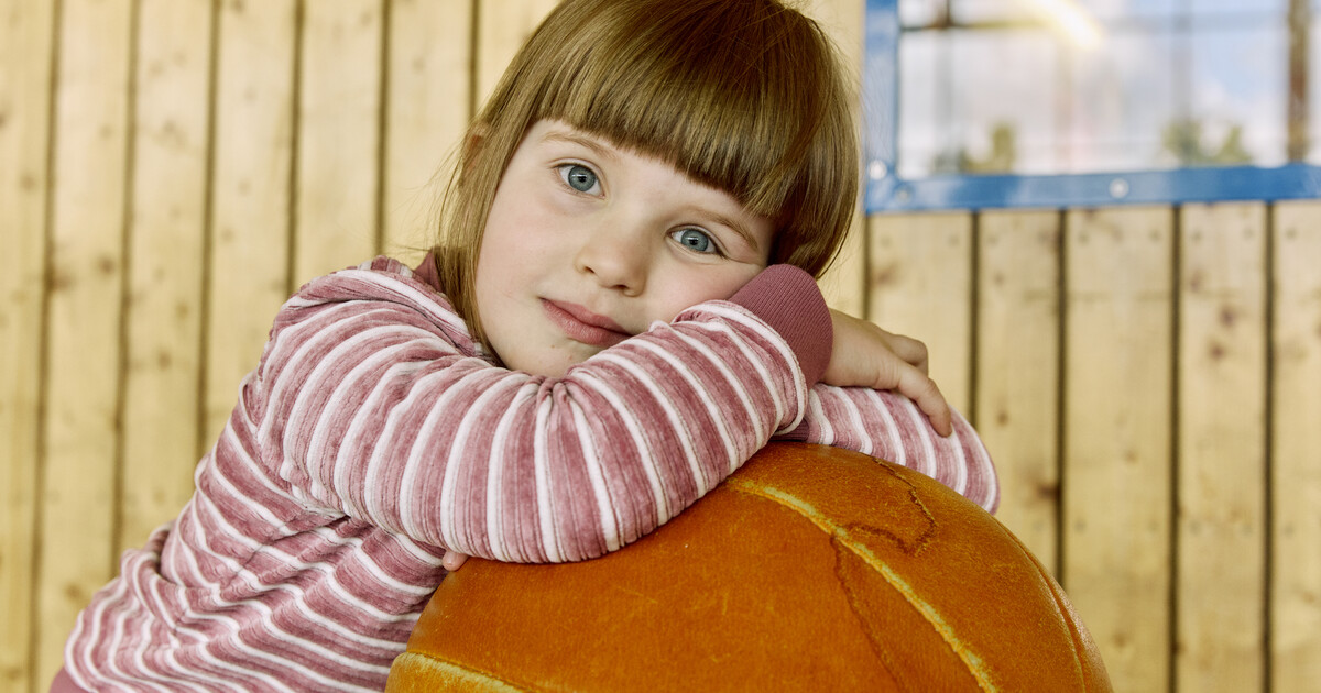 Kids Herbst/Winter 25/26 – kostenlose Strick- und Nähanleitungen ...
